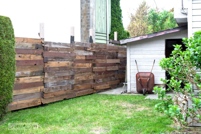 How I built a rustic reclaimed wood garden fenceFunky Junk Interiors