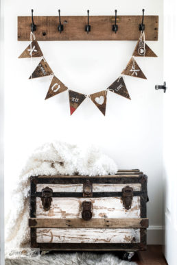 Reclaimed wood Valentine's Day banner - Funky Junk InteriorsFunky Junk ...