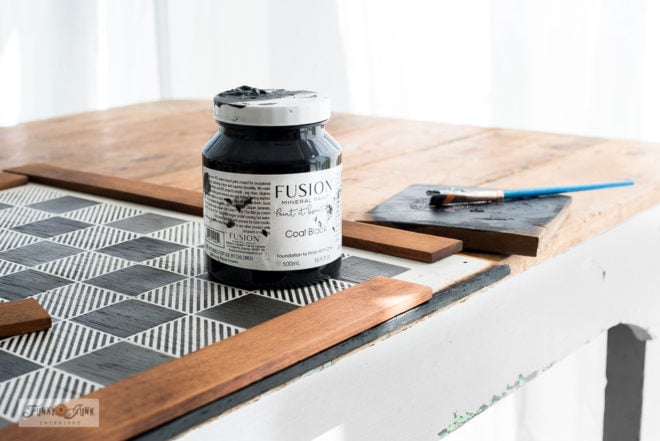DIY Buffalo Check checkerboard - with video!Funky Junk Interiors