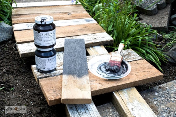 Garden Themed Reclaimed Wood Walkway 002 Funky Junk Interiorsfunky