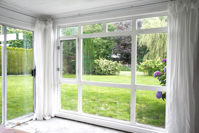 Built this easy DIY window screen with wood for tricky windows!Funky ...