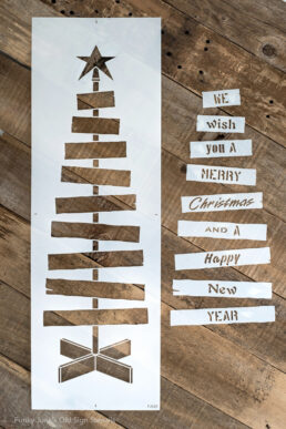 Easy DIY pallet Christmas tree sign with stencils and wood - Funky Junk ...