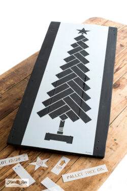 Create an easy Herringbone wood Christmas tree sign, pallet-style ...
